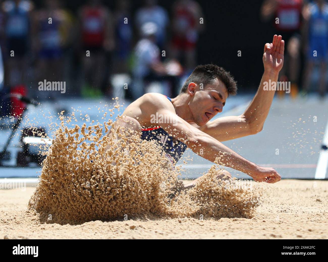 ROME, June 7, 2024 (Xinhua) -- Tom Campagne of France competes during ...