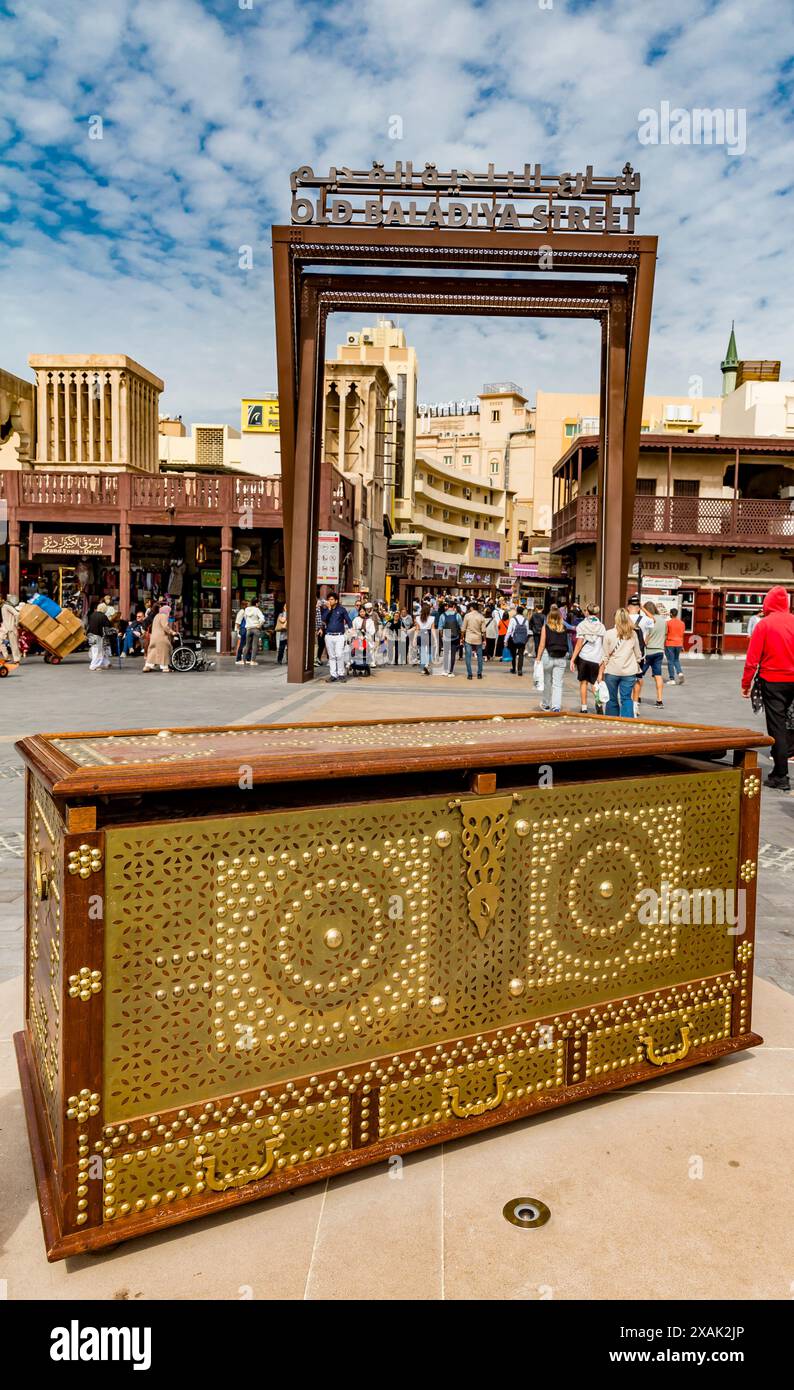Mandoos, decorated treasure chest, Old Baladiya Street, entrance to the ...