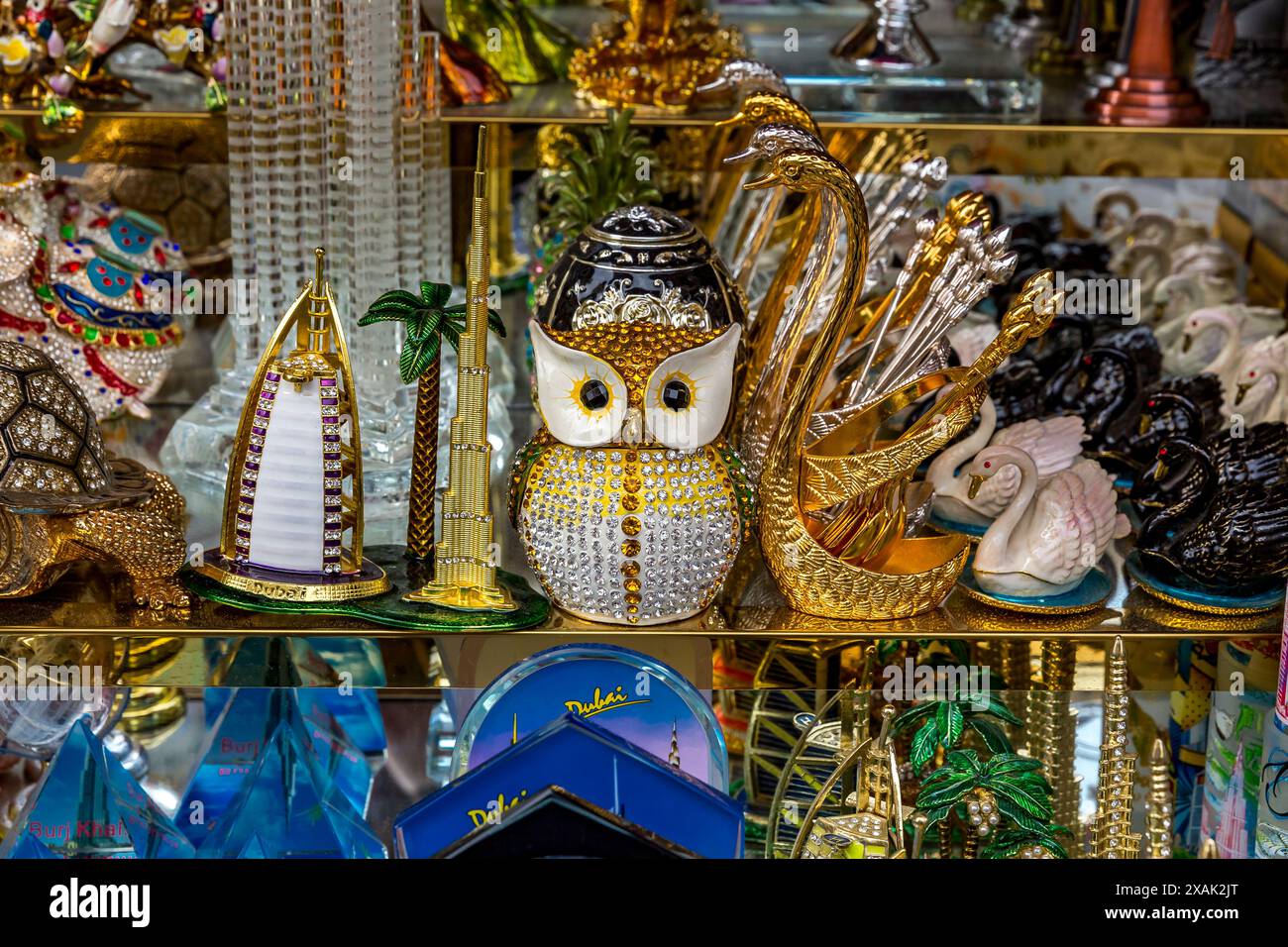 Grand souk deira hi-res stock photography and images - Alamy