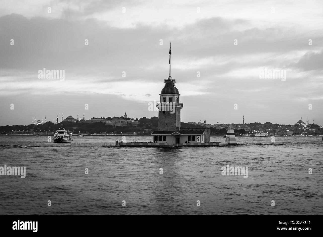 Turkish flag traditional architecture Black and White Stock Photos ...