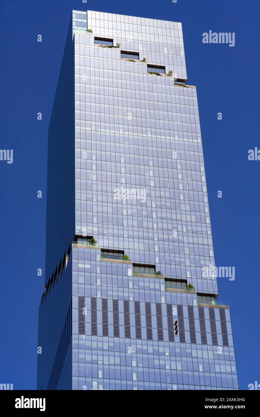 The Spiral building at Hudson Yards, Manhattan, NYC, USA Stock Photo ...