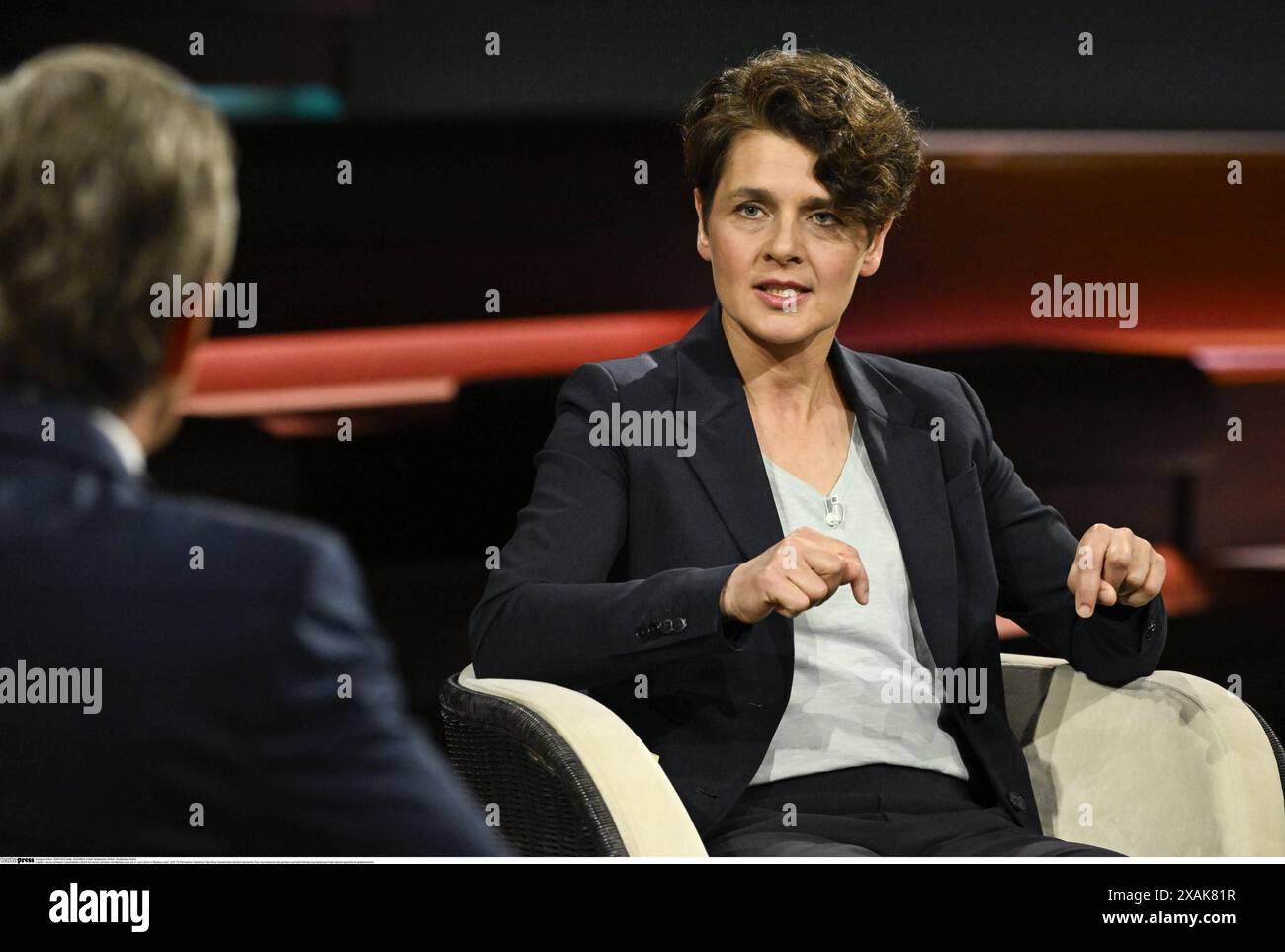 Anna Lehmann Journalistin 06/24 her Anna Lehmann mit Markus Lanz am 4 ...