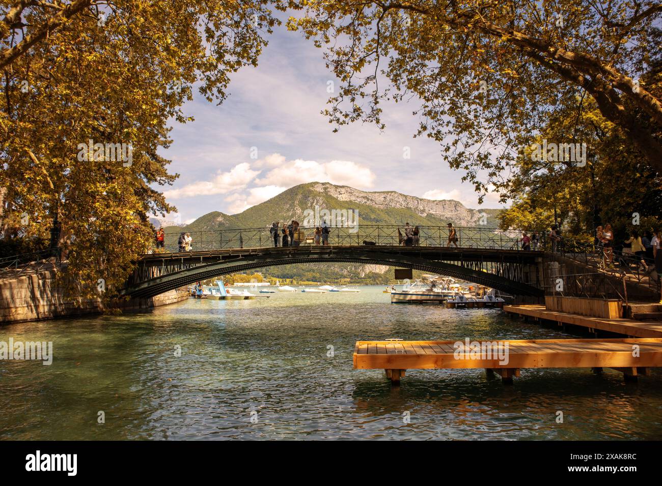 Pont des Amours and Canal du Vasse, Annecy, France Stock Photo - Alamy