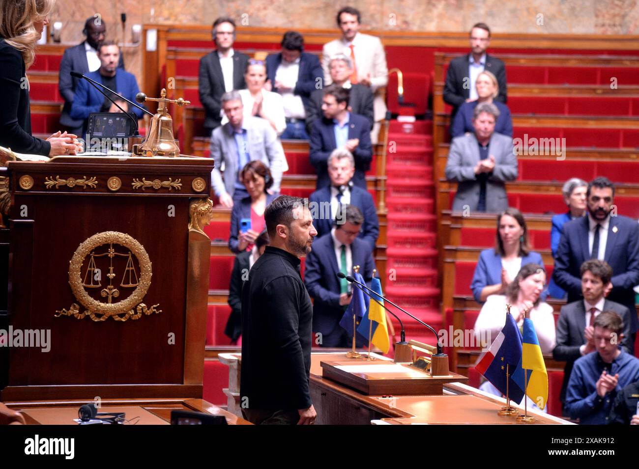 Volodomyr Zelensky President de l’Ukraine delivers a speech, at the ...
