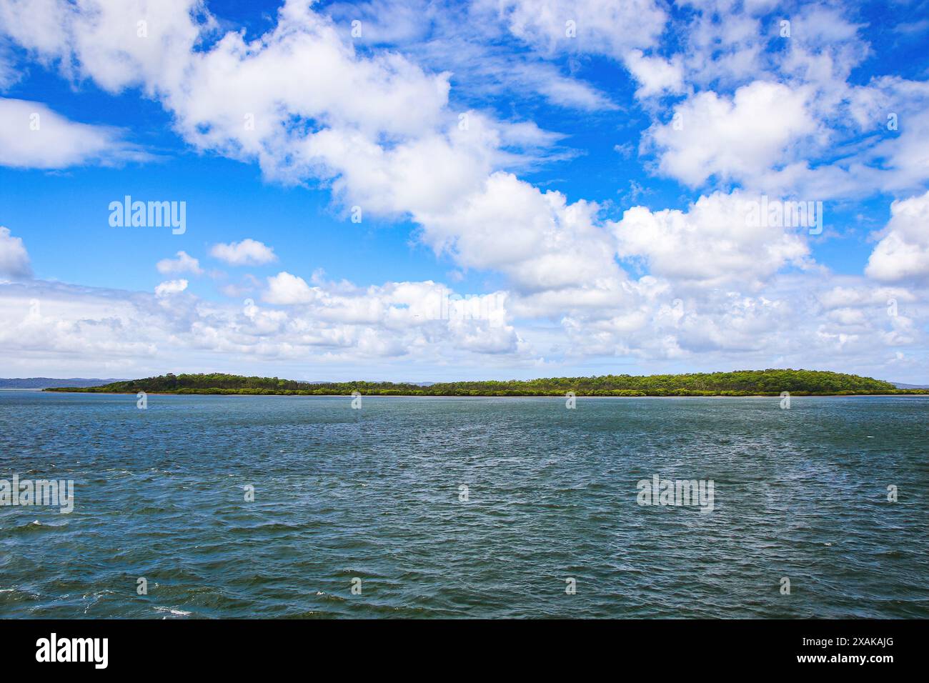 Shoreline of Hervey Bay on the Great Sandy Strait, between Fraser ...