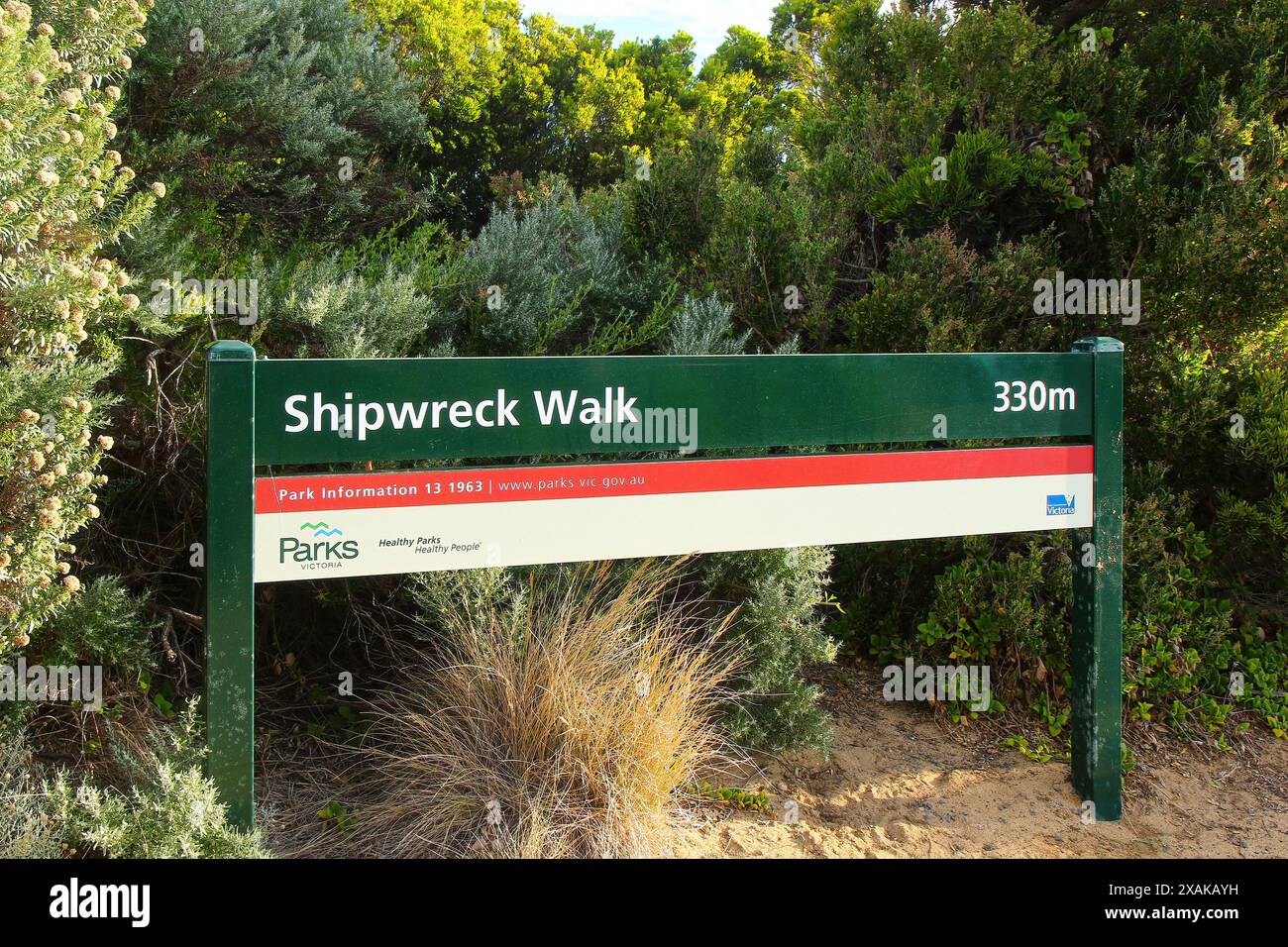 Signage at the start of the Shipwreck Walk in the Twelve Apostles ...