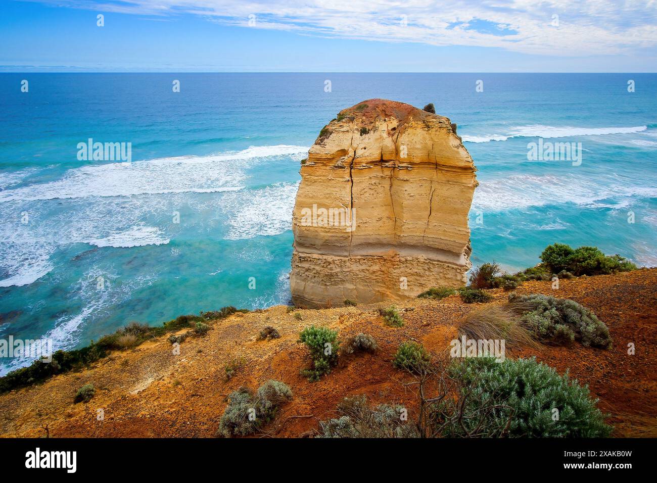 The Twelve Apostles, a collection of limestone stacks in the Tasman Sea ...