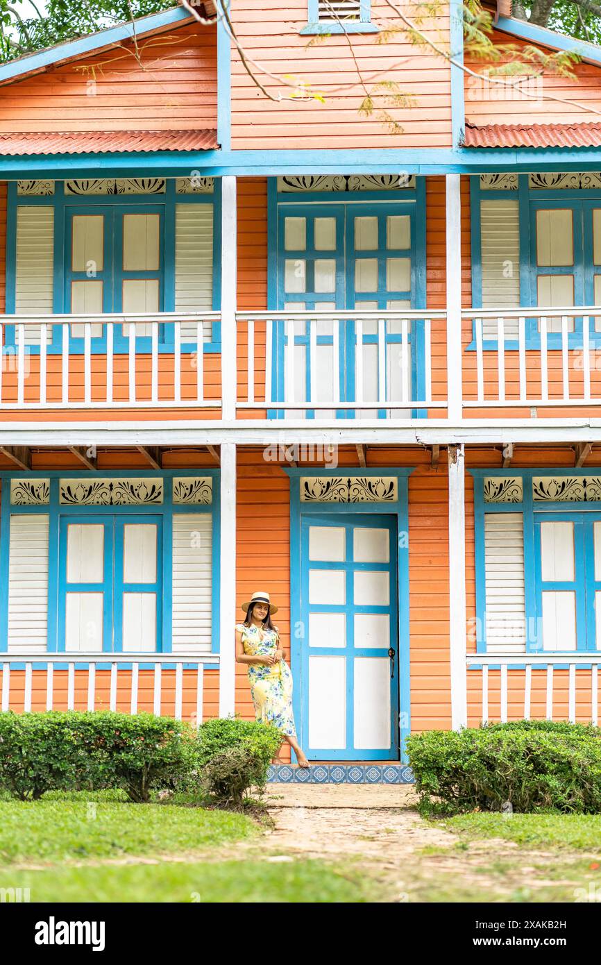 Attractive house stands hi-res stock photography and images - Alamy