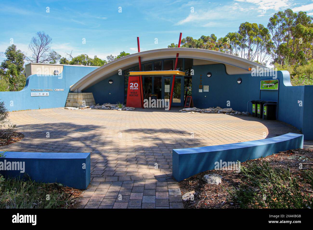 Front courtyard of the Wonambi Fossil Centre in the Naracoorte Caves ...