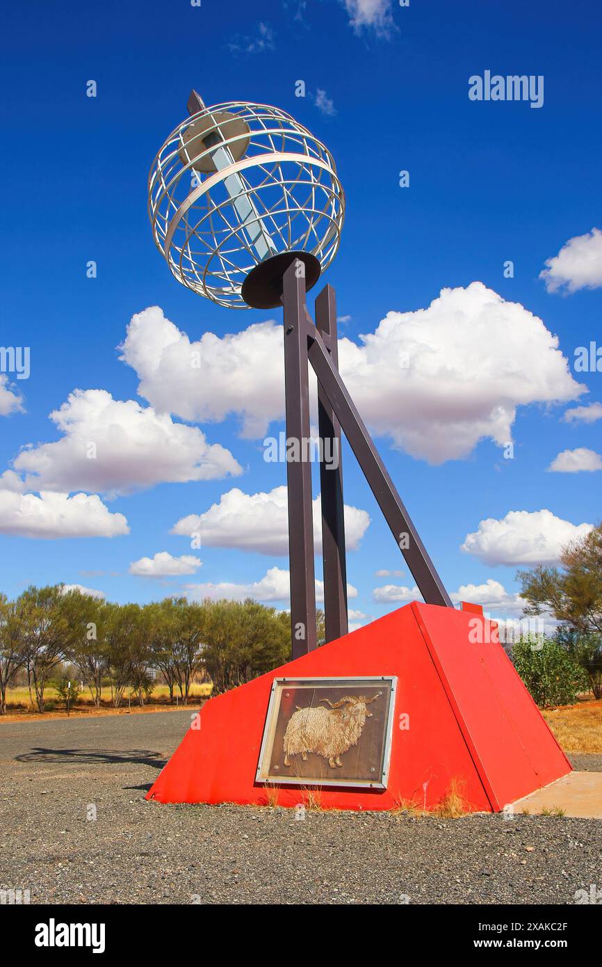 Tropic of Capricorn monument on Stuart Highway north of Alice Springs ...