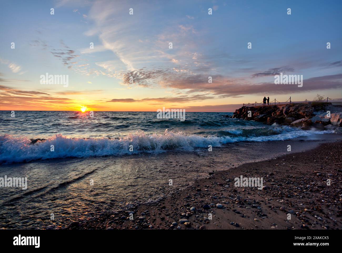 Milwaukee sunrise hi-res stock photography and images - Alamy