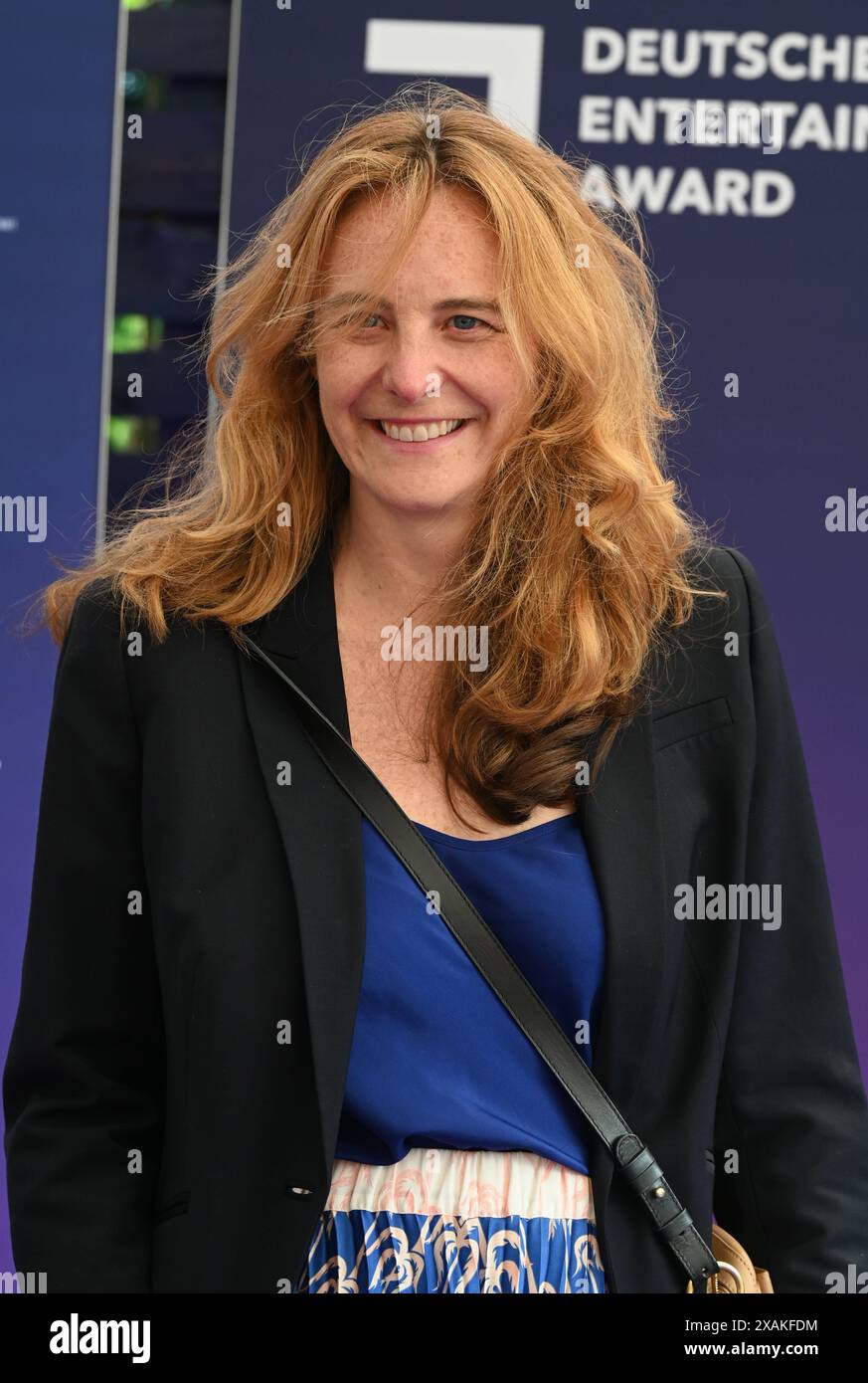 Journalistin Shona Fraser kommt zur Verleihung Deutscher Entertainment ...