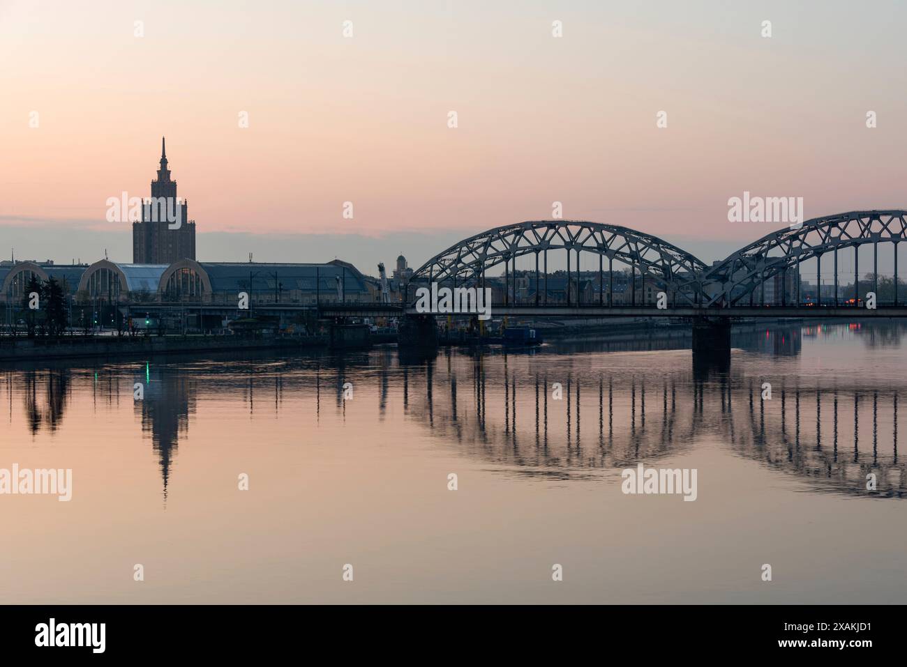 Academy of Sciences, skyscraper built between 1952 and 1958 in the ...