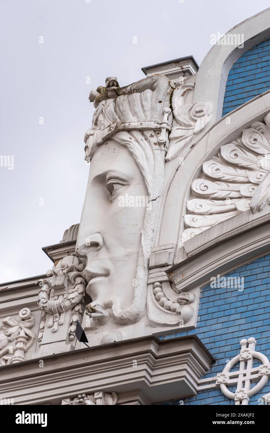 Details of an Art Nouveau house at 10b Elizabeth Street (Latvian ...