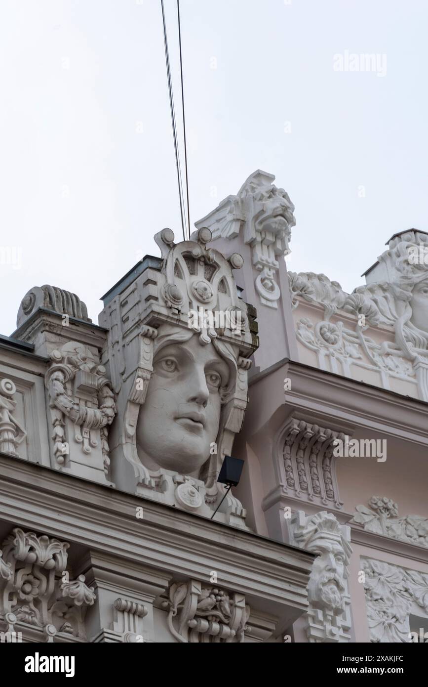 Details of an Art Nouveau house at 10b Elizabeth Street (Latvian ...