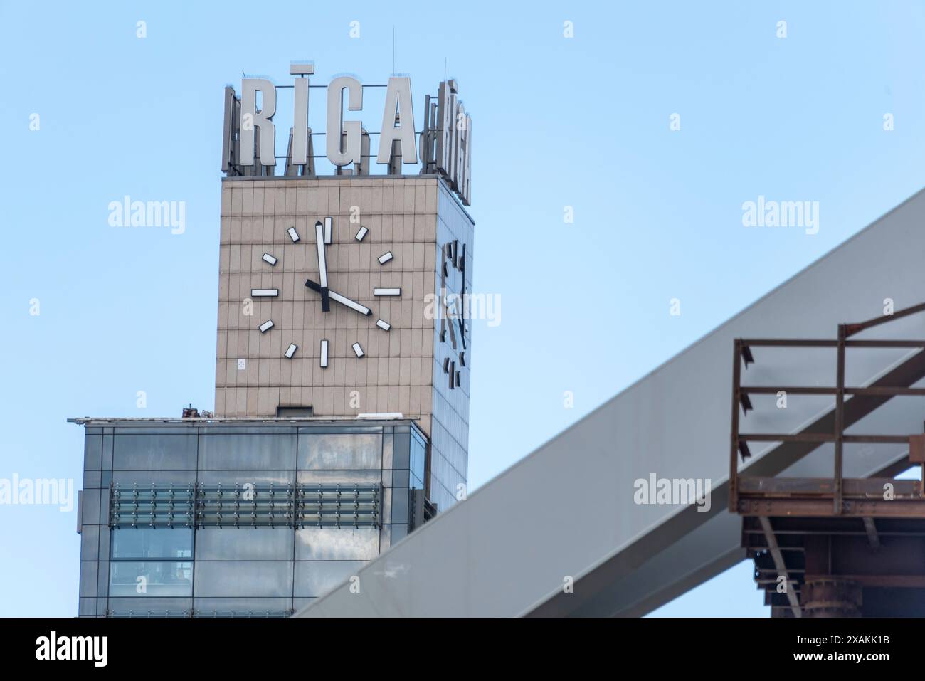 Riga central station hi-res stock photography and images - Alamy