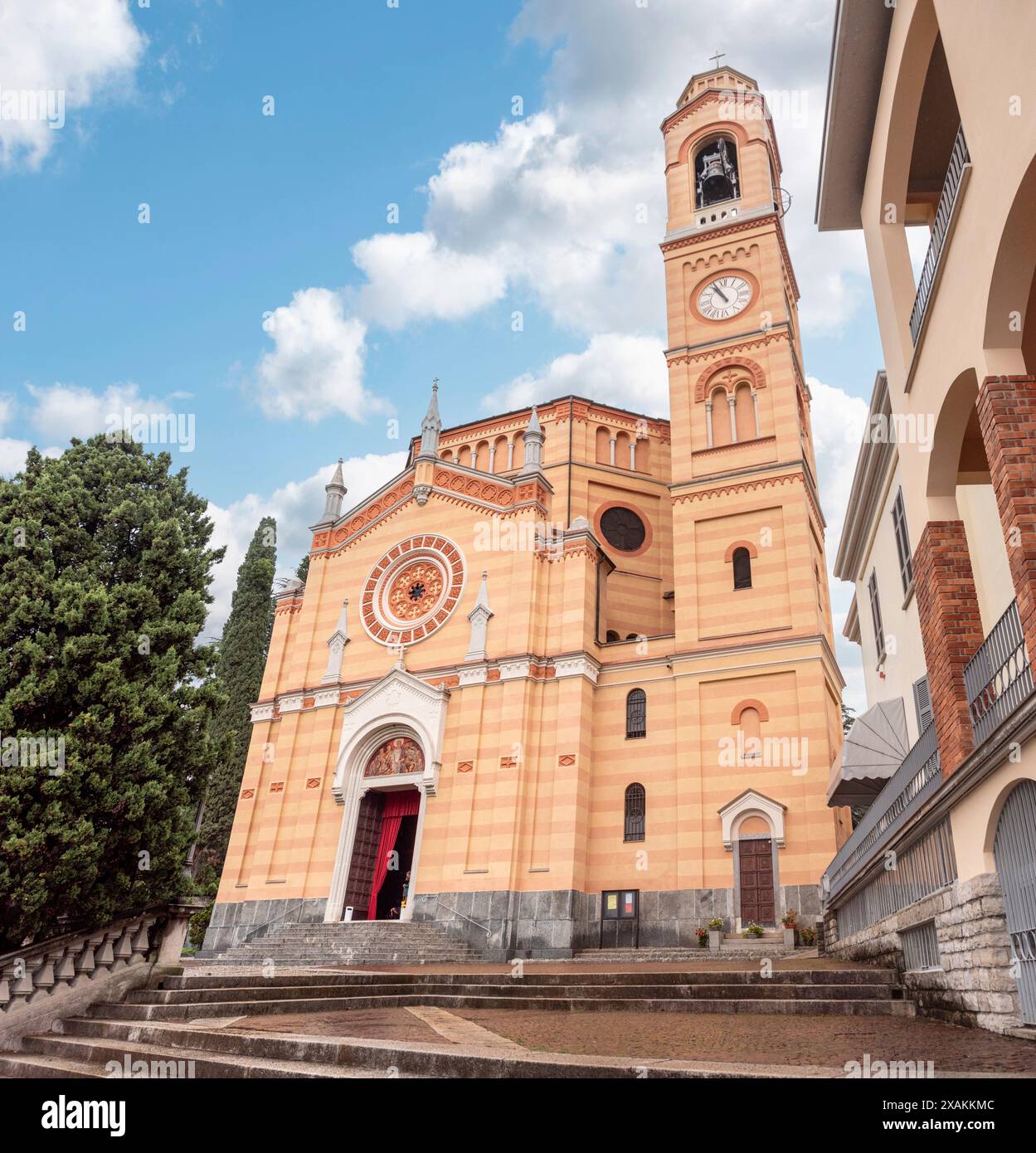Picturesque San Lorenzo church at lake Como in Tremezzo, Italy Stock ...