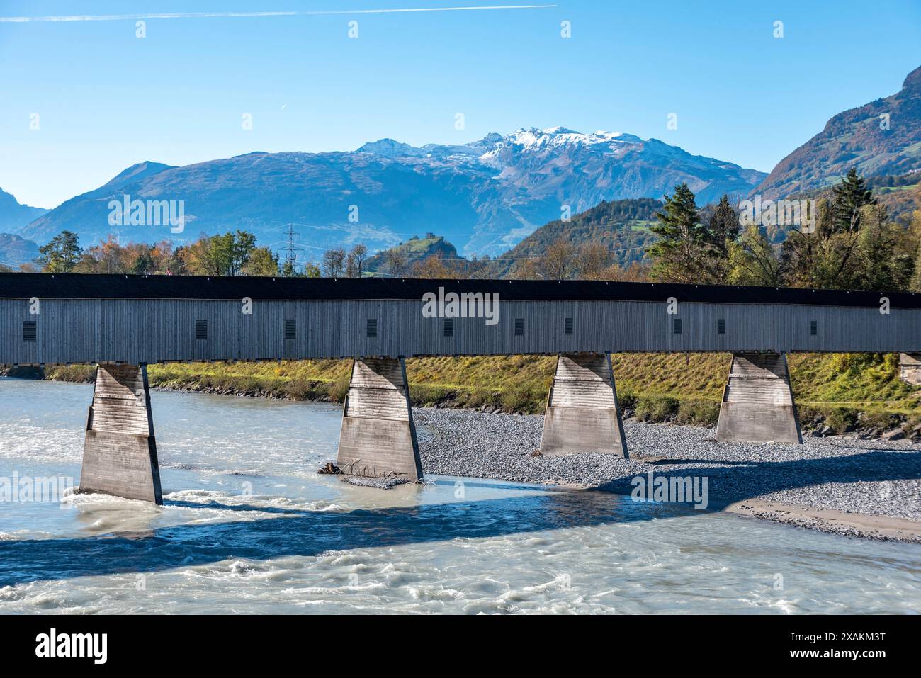 The historic old Rhine bridge between Switzerland and Liechtenstein ...