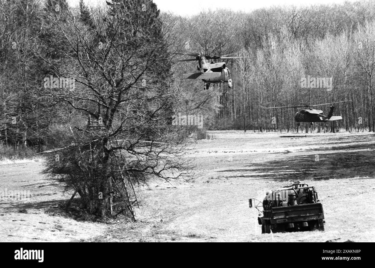 US military operates helicopter refueling station in water protection ...