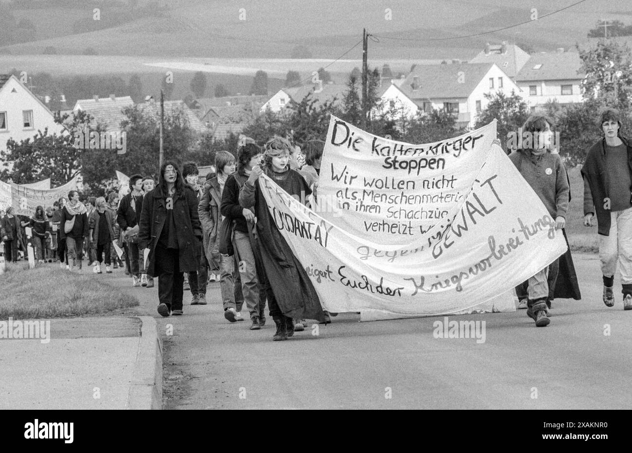 Women march Black and White Stock Photos & Images - Alamy
