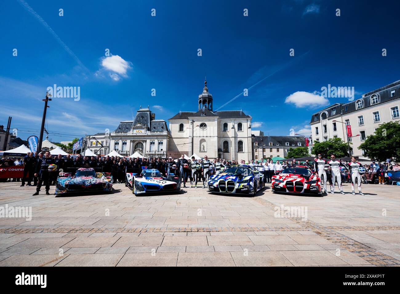 Team wrt bmw m4 gt3 farfus hi-res stock photography and images - Alamy