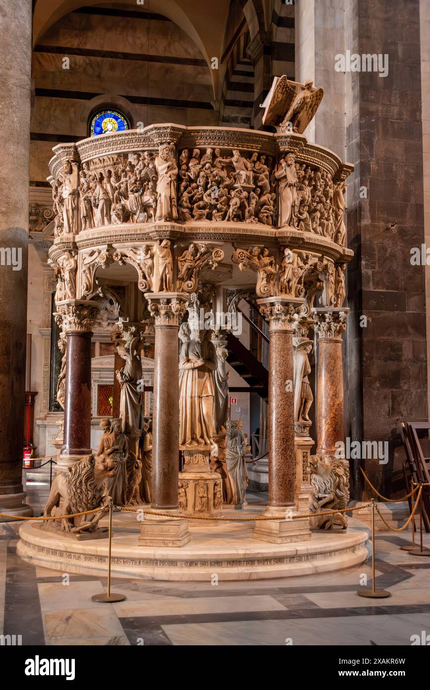 Famous pulpit of Giovanni Pisano in the cathedral of Pisa, Italy Stock ...