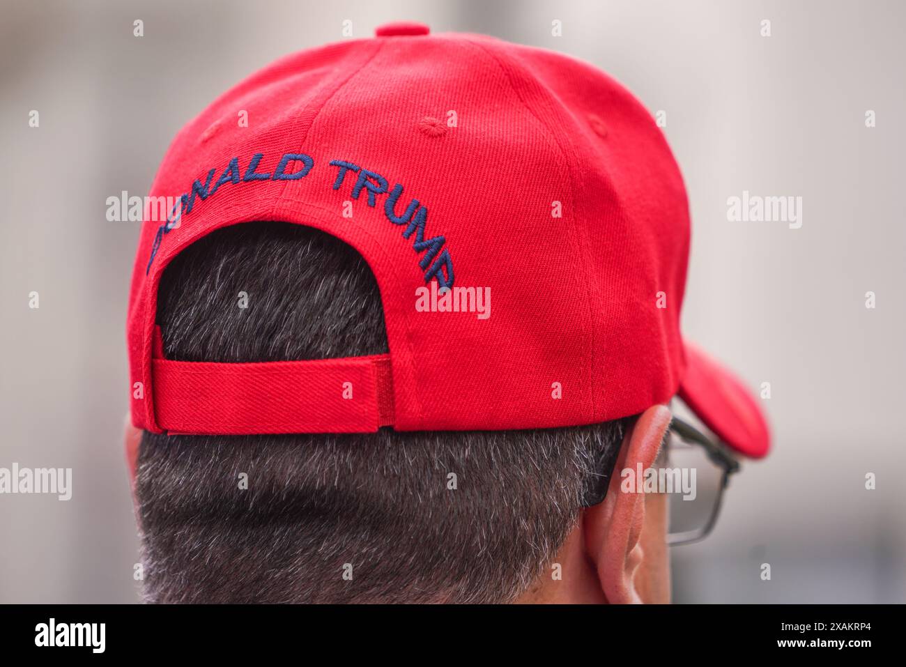 Rear view of man wearing a cap hi-res stock photography and images - Alamy