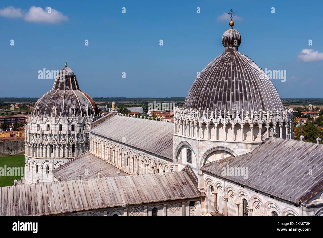 Pisa cathedral facade from above hi-res stock photography and images ...