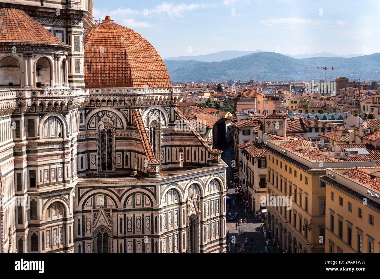 Neo-gothic facade of the renaissance cathedral Santa Maria del Fiore in ...