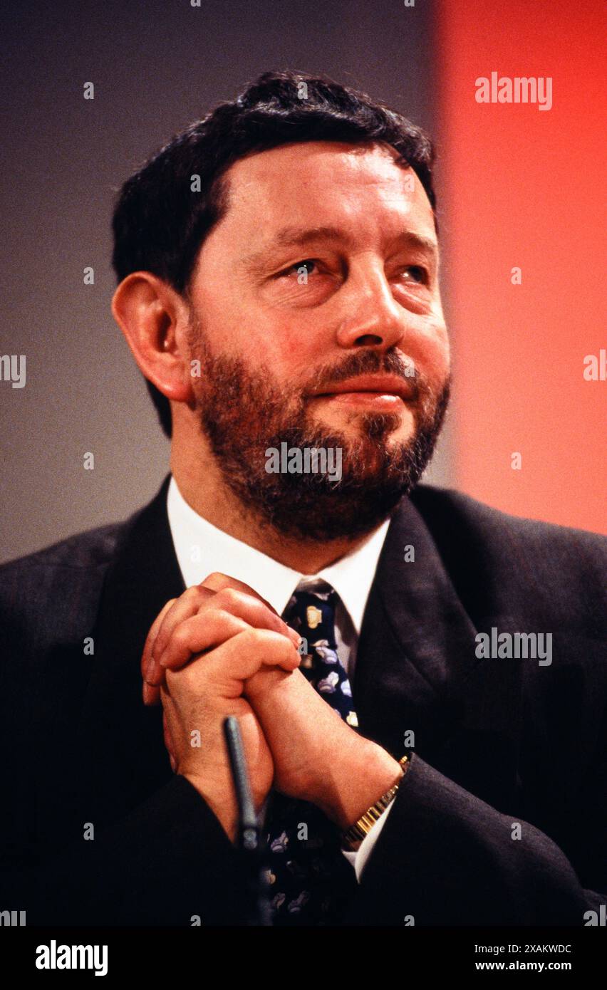 Labour party press conference 1997 hi-res stock photography and images ...