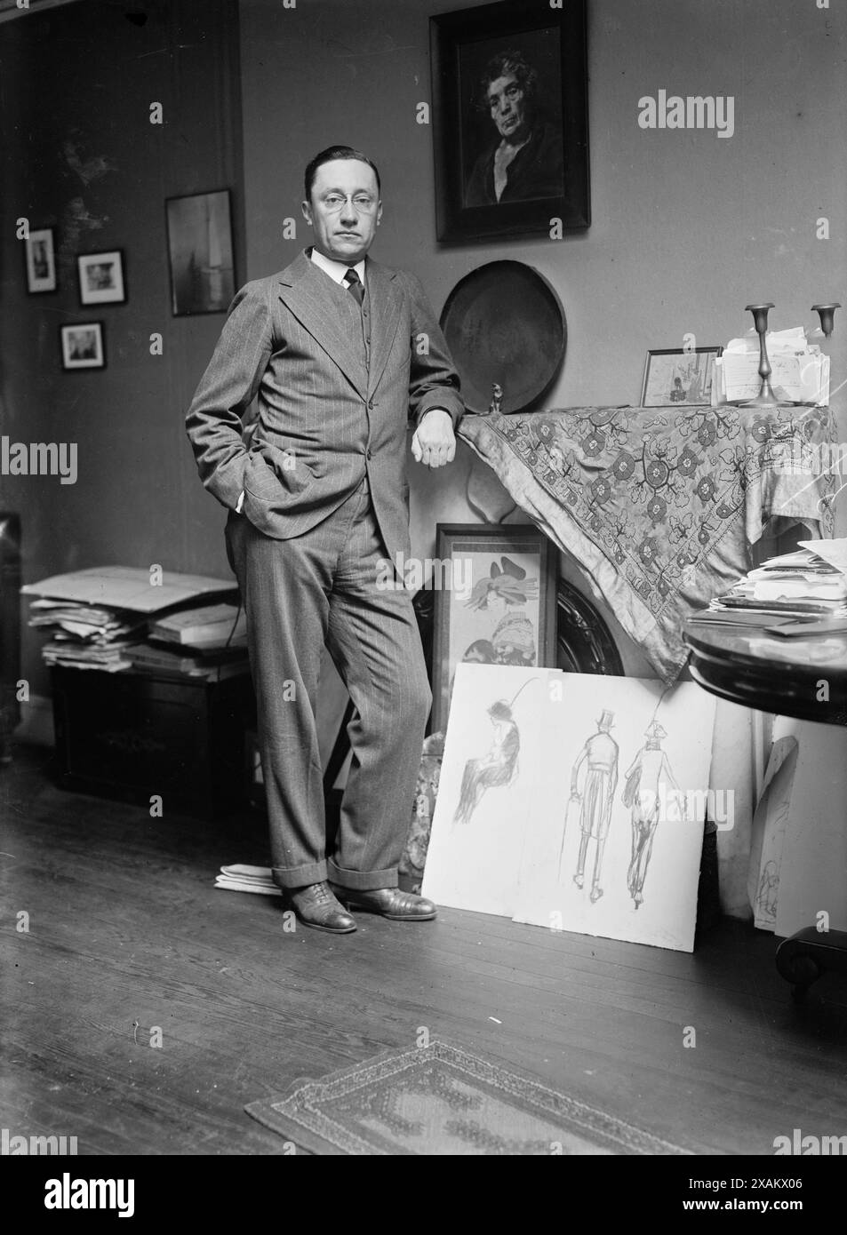 Wallace Morgan, between c1910 and c1915. Shows illustrator Wallace Morgan (1873-1948 Stock Photo ...