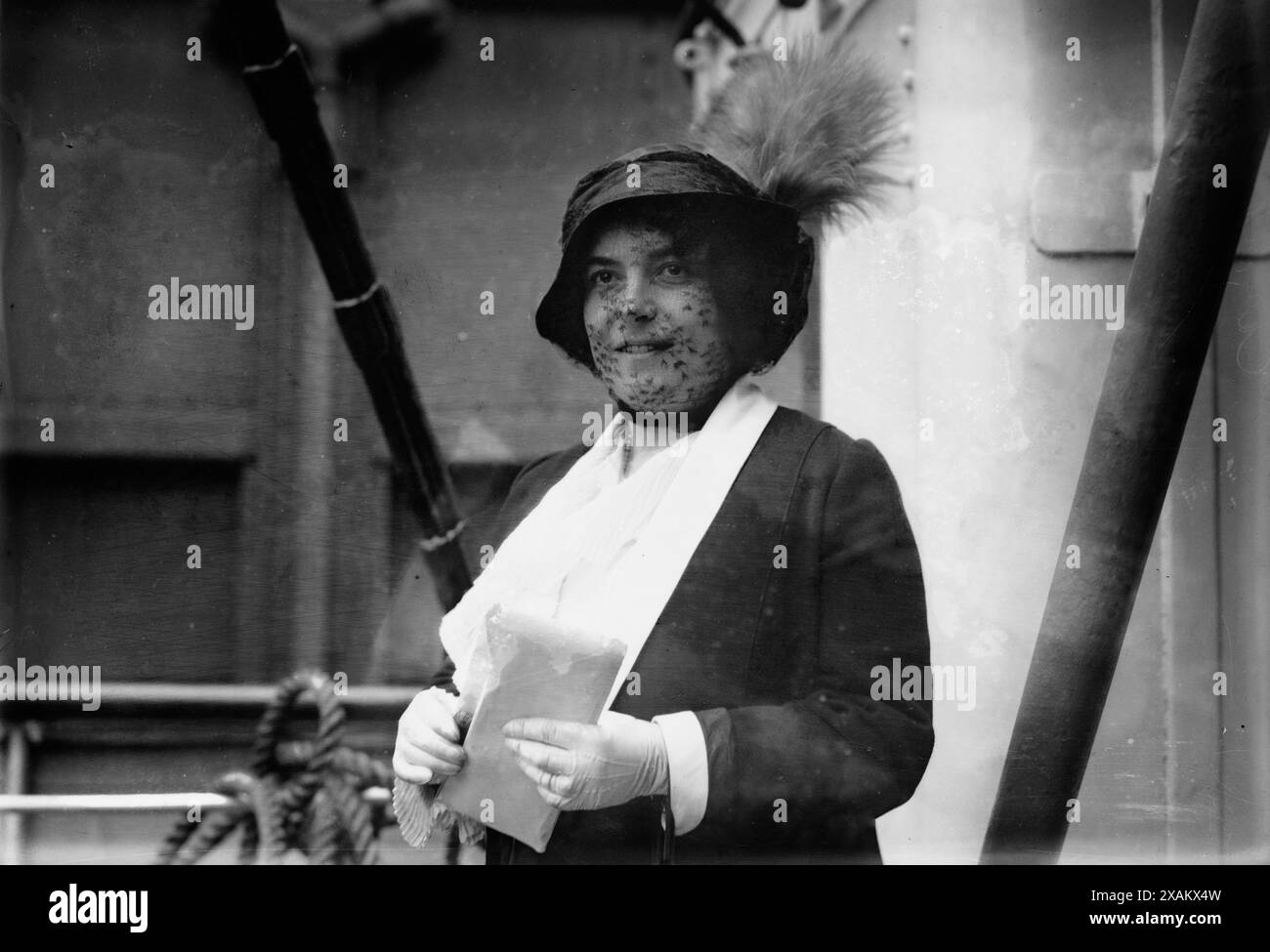Frances Alda, 1913. Shows opera singer Frances Alda (1879-1952) aboard ...