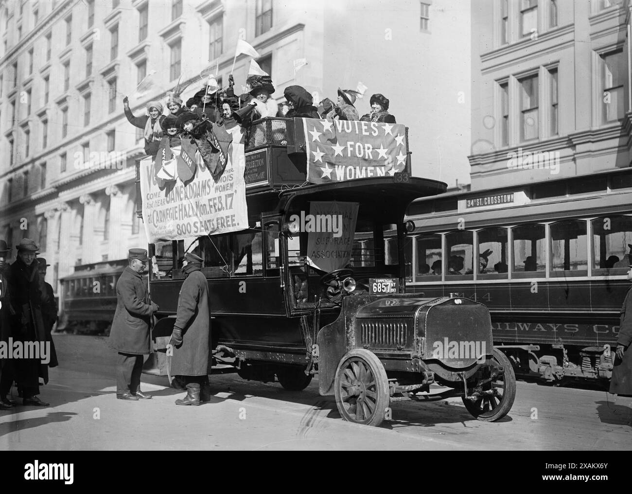 Women’s suffrage parade washington hi-res stock photography and images ...