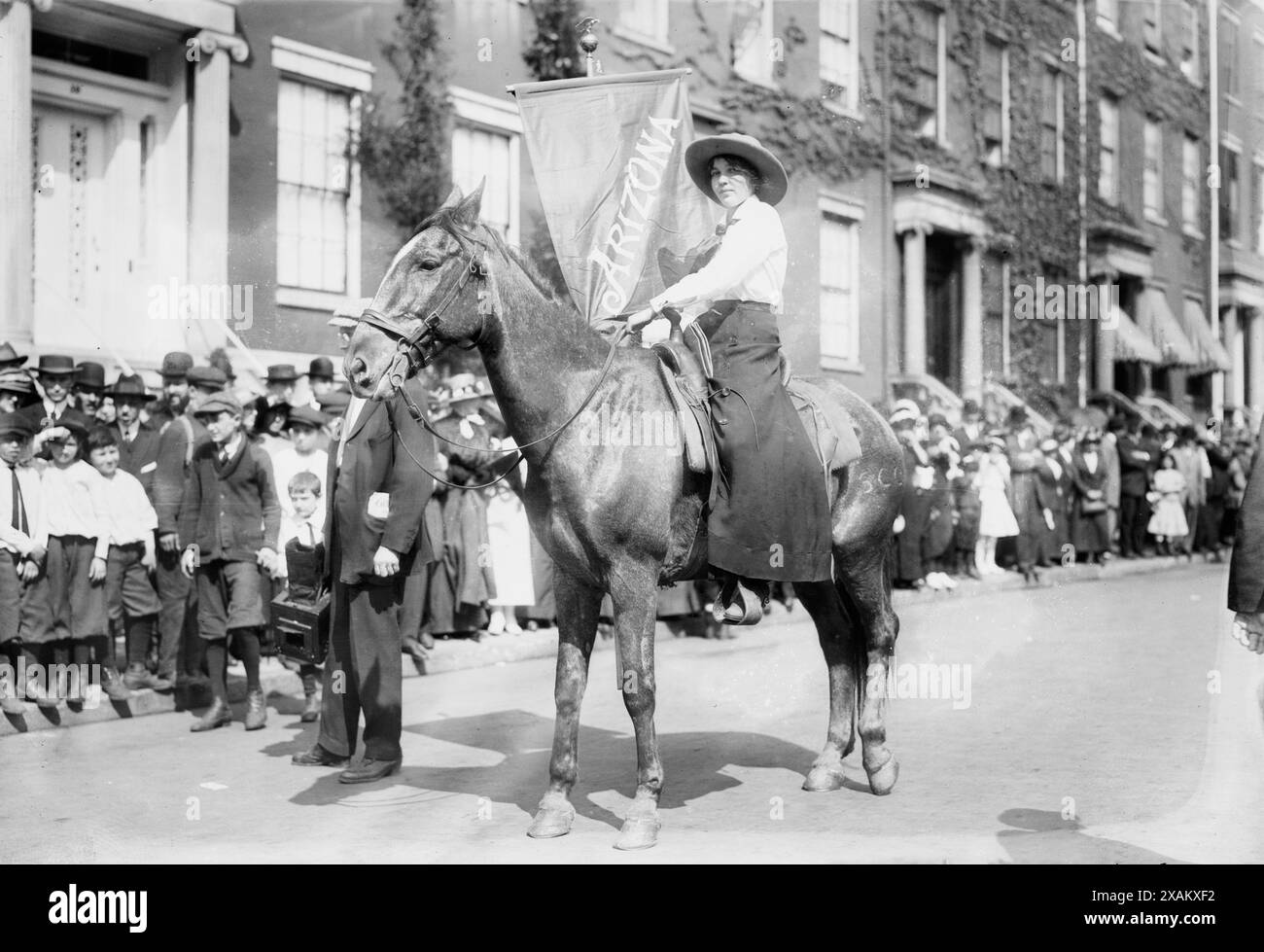 Suffragette suffrage banner flag hi-res stock photography and images ...