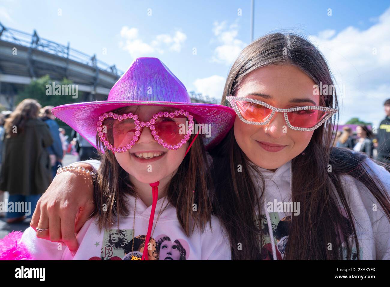 Edinburgh, Scotland, UK. 7th June 2024. Thousands of Taylor Swift fans ...
