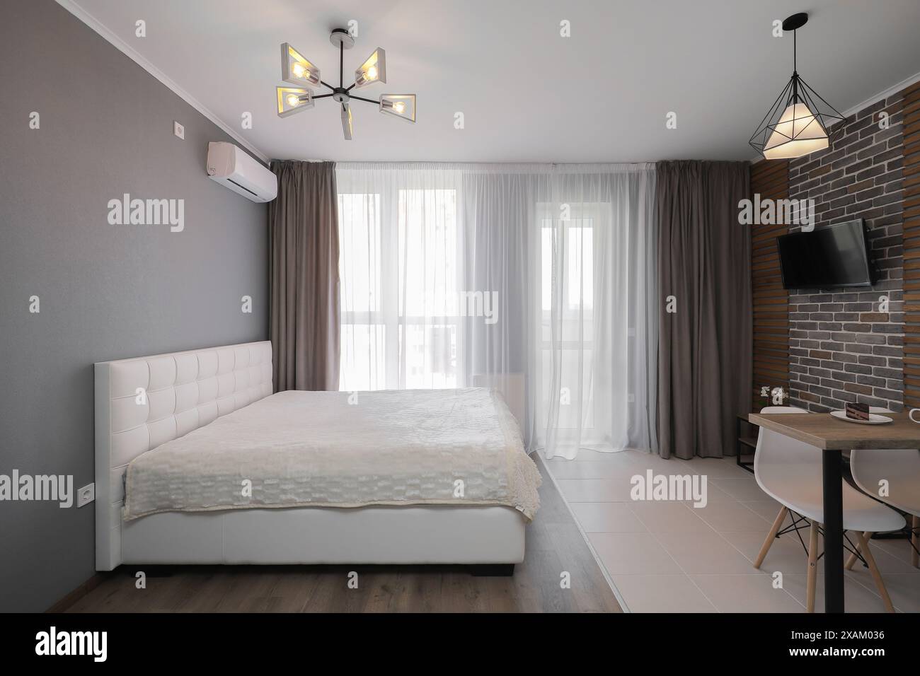 Comfortable bed pillows near hi-res stock photography and images - Alamy