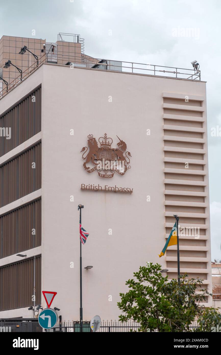 Real state logo design hi-res stock photography and images - Alamy