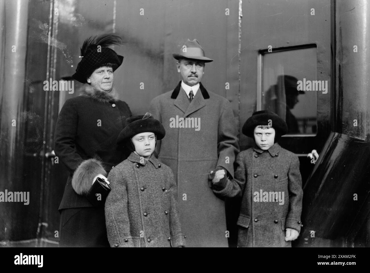 Family guy still Black and White Stock Photos & Images - Alamy