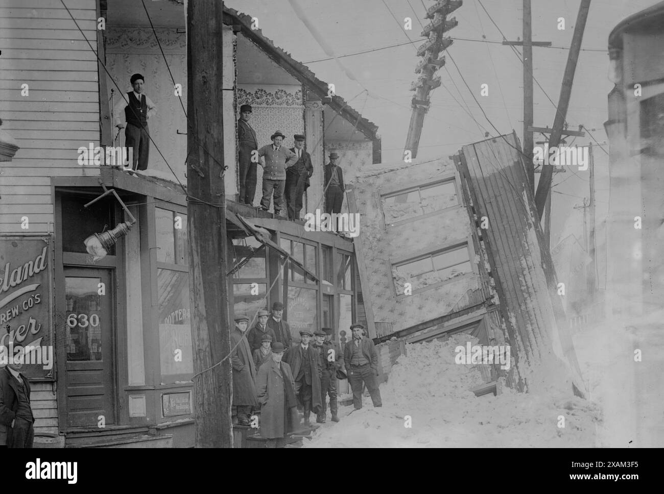 Storm damaged art Black and White Stock Photos & Images - Alamy