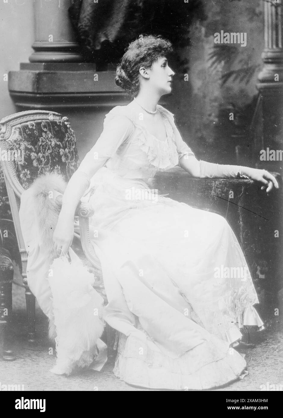 Duchess of rutland 1937 hi-res stock photography and images - Alamy