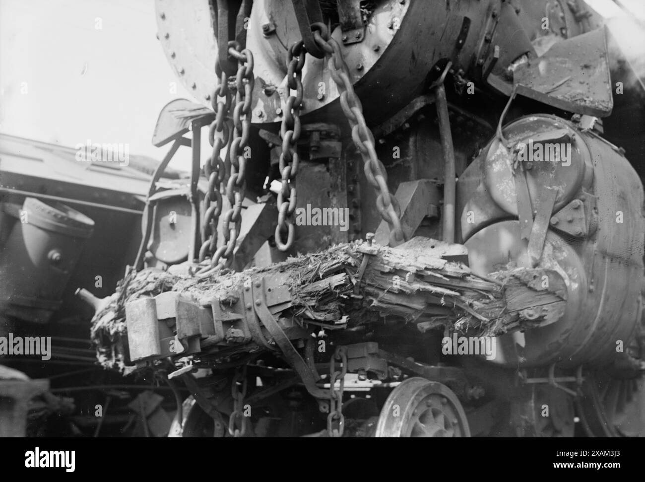 Engine which wrecked Bar Harbor Express, 1913. Shows wrecked engine ...