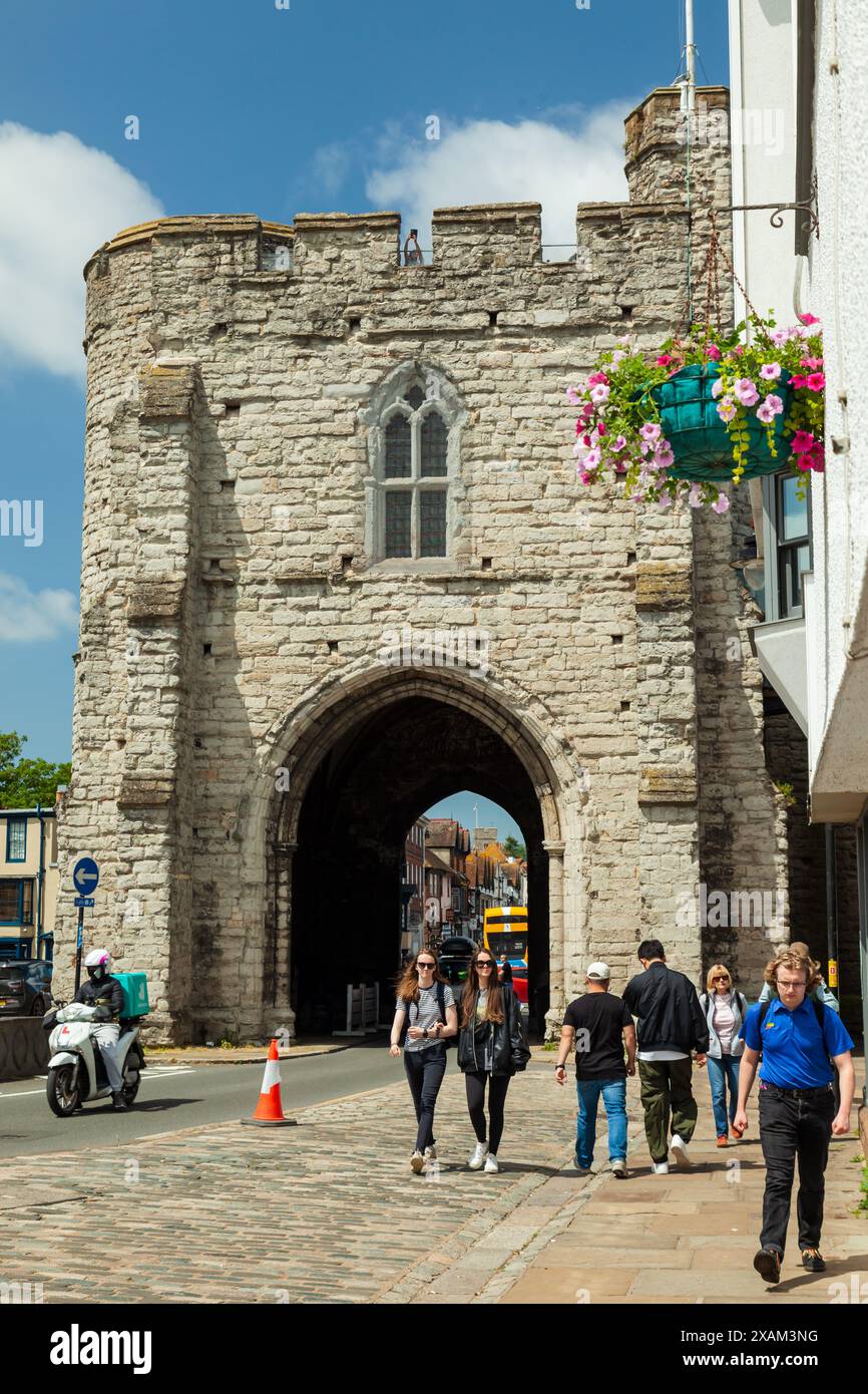Westgate Towers in Canterbury old town, Kent, England Stock Photo - Alamy
