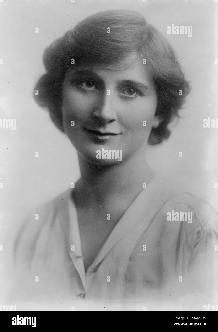 Elizabeth Valentine, between c1910 and c1915. Actress and suffragist ...