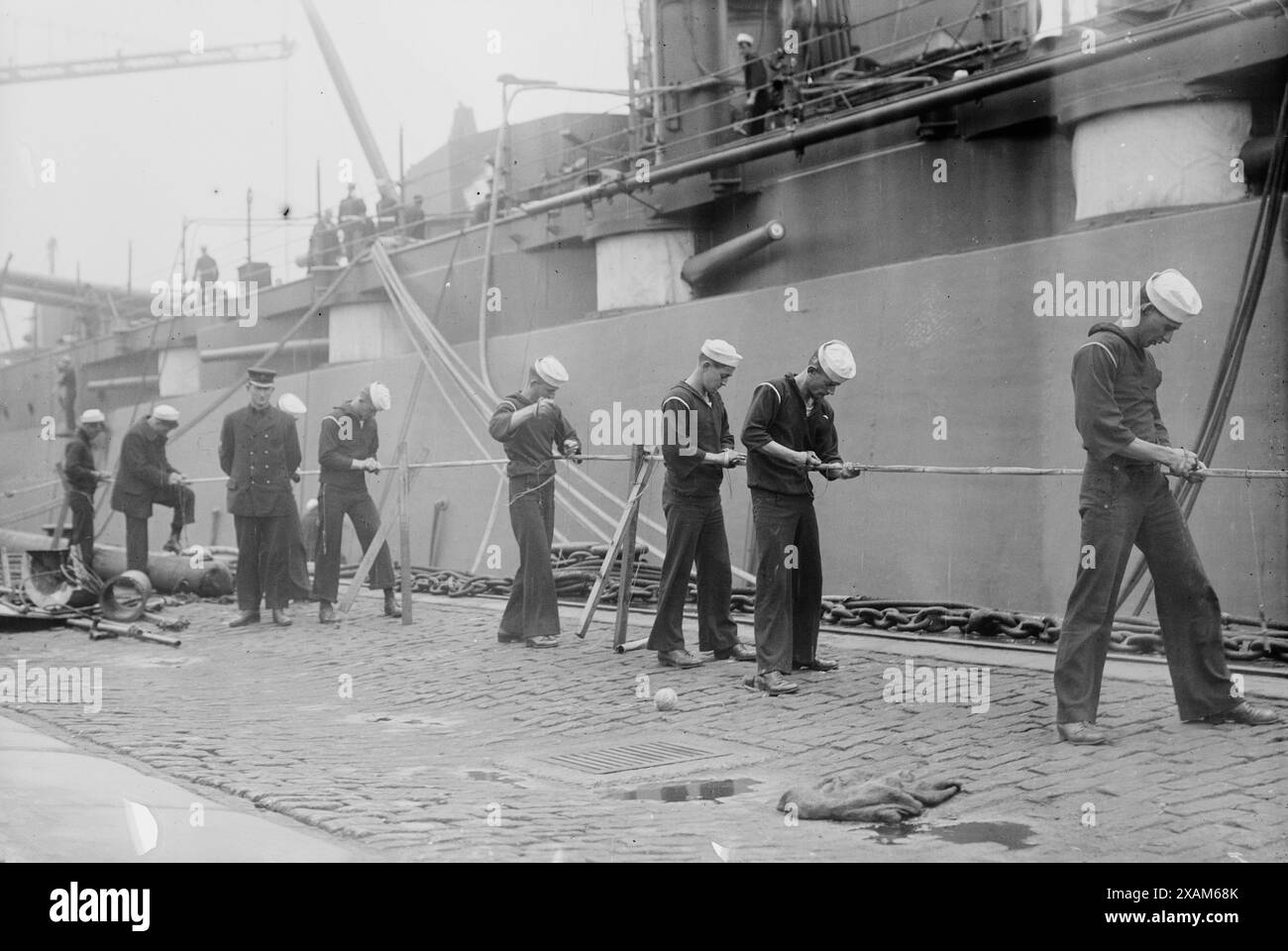 Getting deck lashings in shape -- NEW YORK, between c1910 and c1915 ...