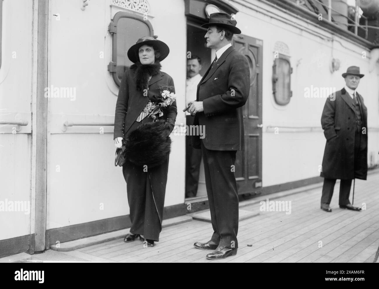J.K. Hackett and wife, between c1910 and c1915. Shows actor James ...