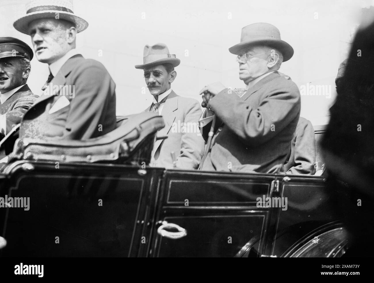 Jose emilio rabasa estebannell hi-res stock photography and images - Alamy