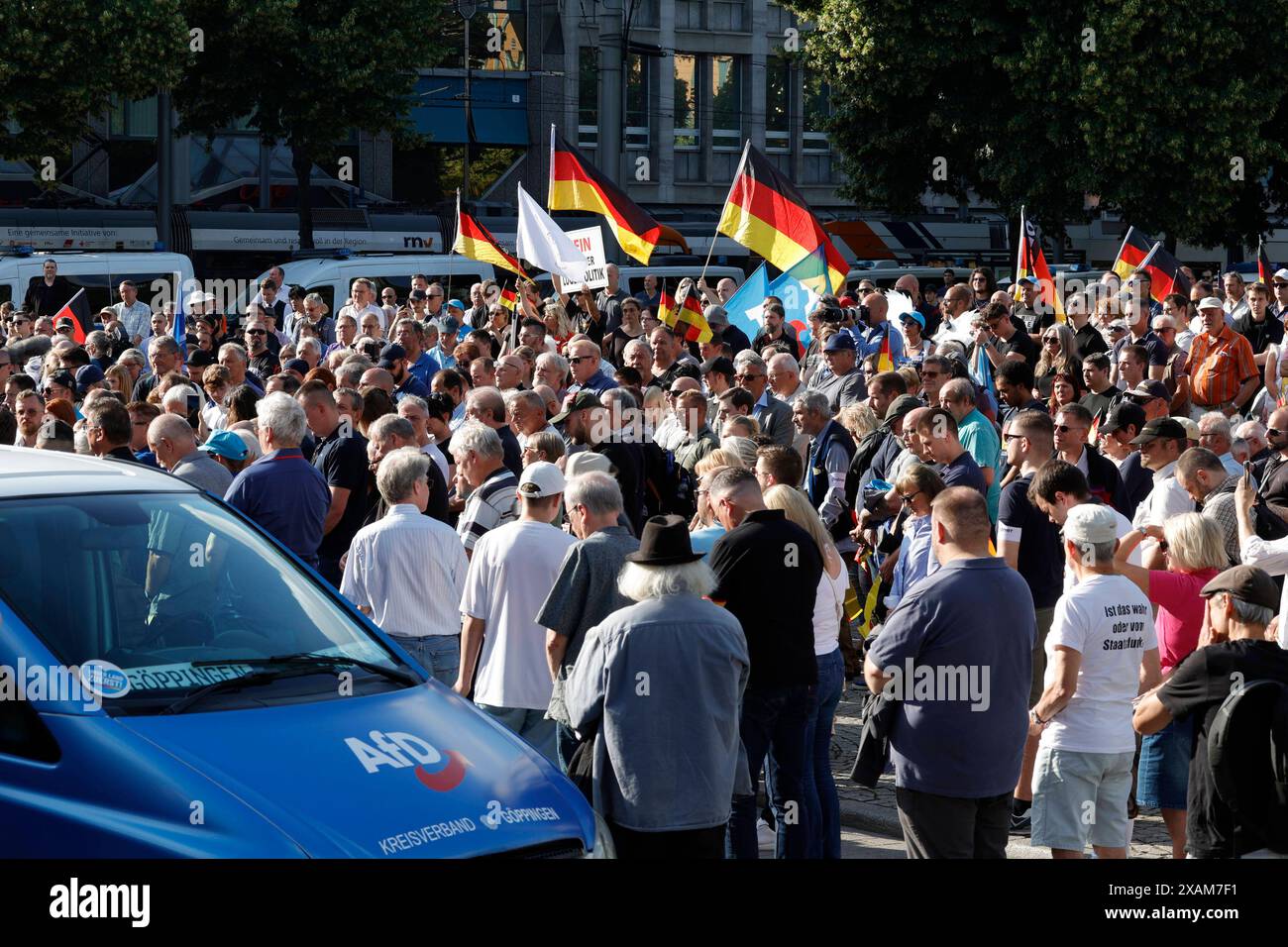 07.06.2024 Nach tödlicher Messerattacke in Mannheim auf den Polizeibeamten Rouven L. kommt es ...