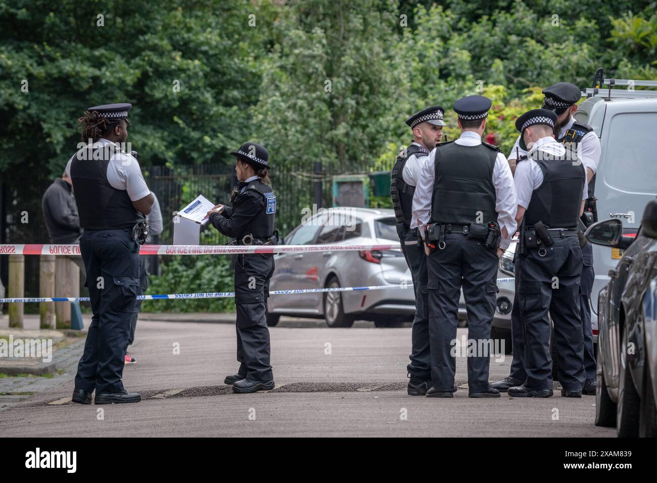 London, UK. 7th June 2024. Police and forensic teams remain at the ...