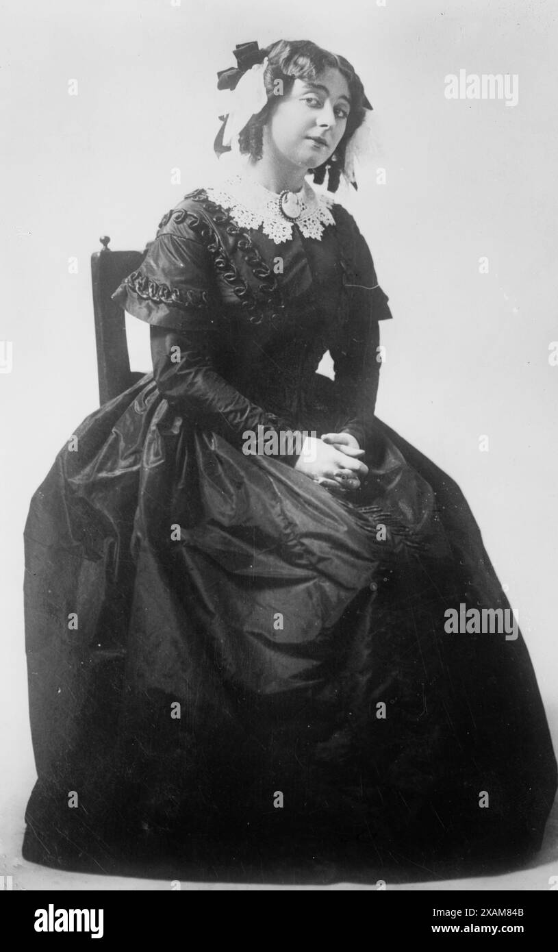 Alexandra press Black and White Stock Photos & Images - Alamy