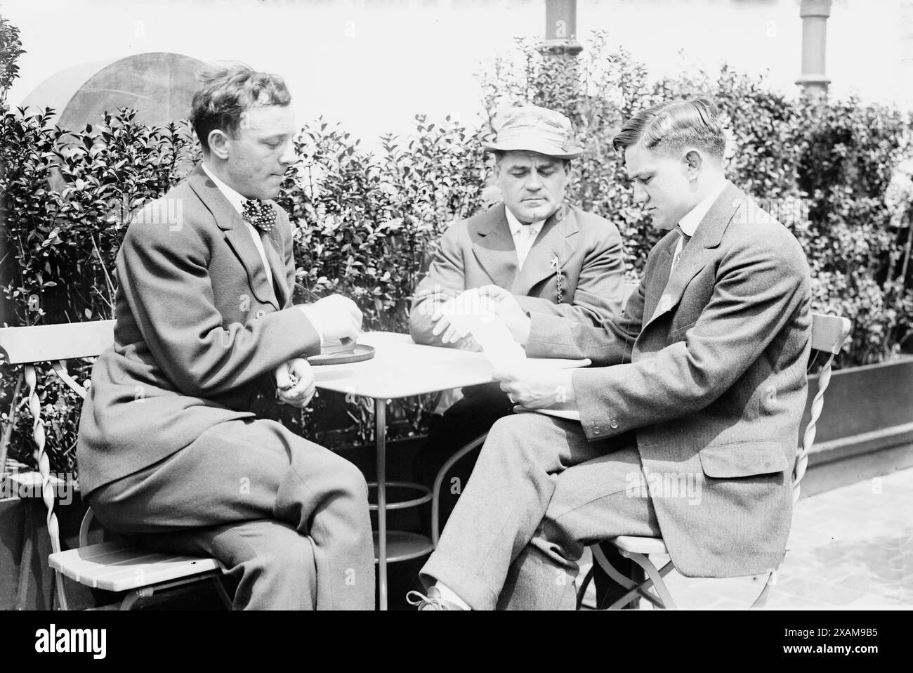 Willie Ritchie reading cable of acceptance to Steffen & Thiry, between ...